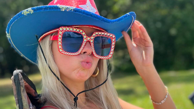 Hawk Tuah Price: HAWKTUAH Live Price Chart, Market Cap & News Today ...